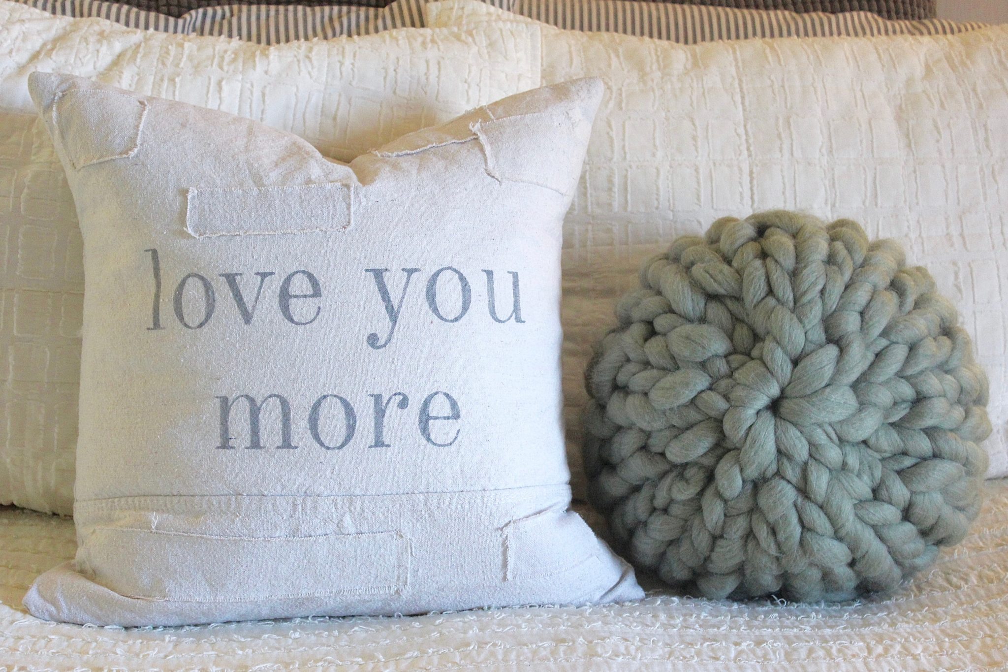 How to Hand Knit a Chunky Blanket