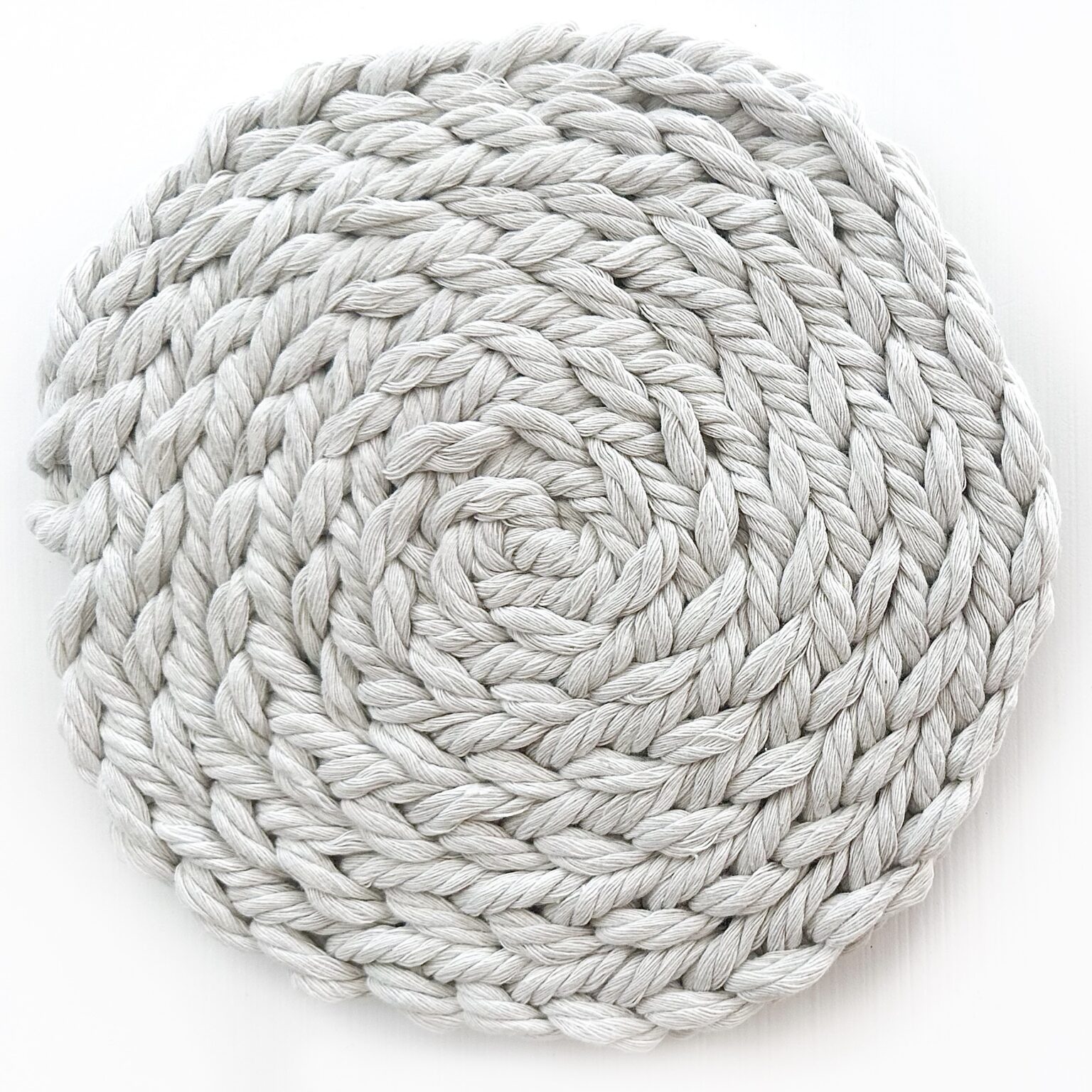 How to Finger Knit a Trivet